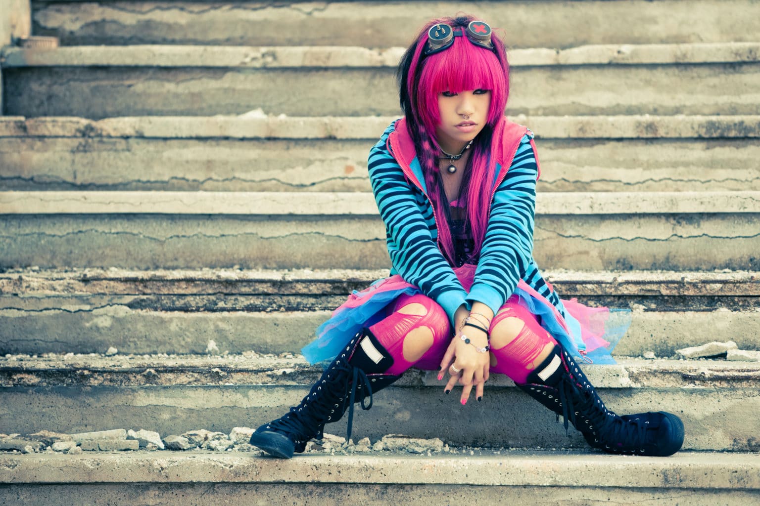 Alternative Modelling: Models Who Aren't Mainstream